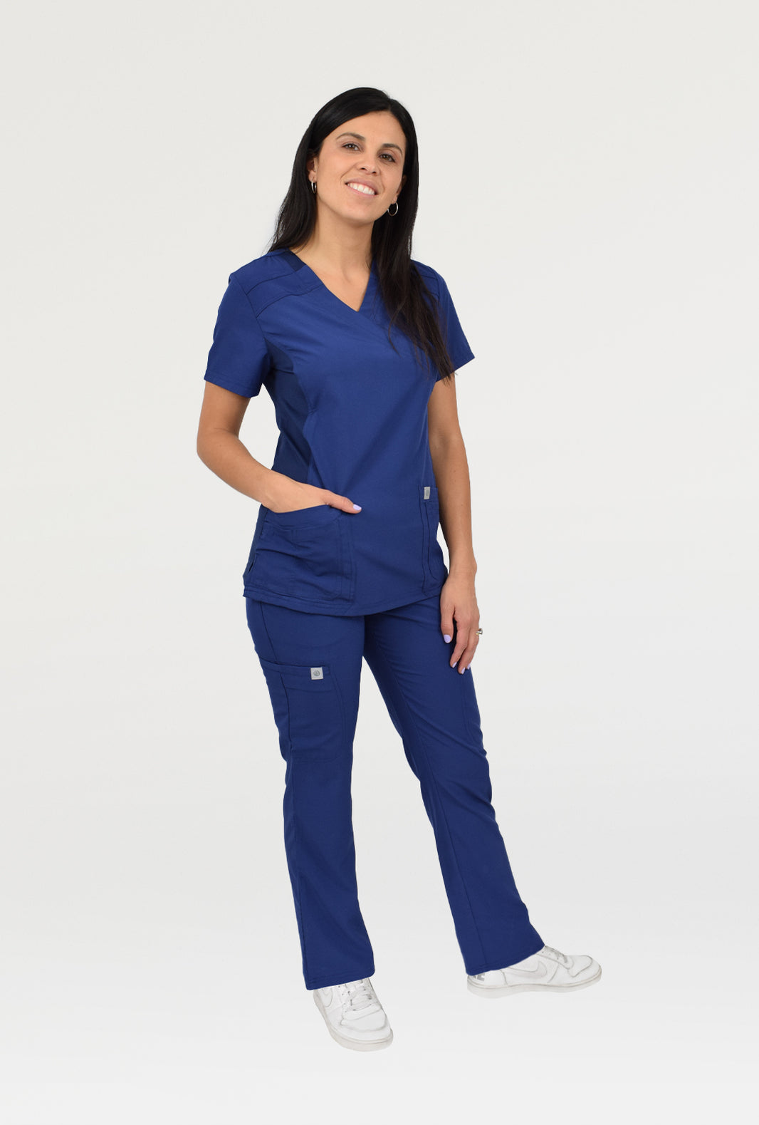 Modelo Fit Mujer – Trajes Clínicos Mammooth